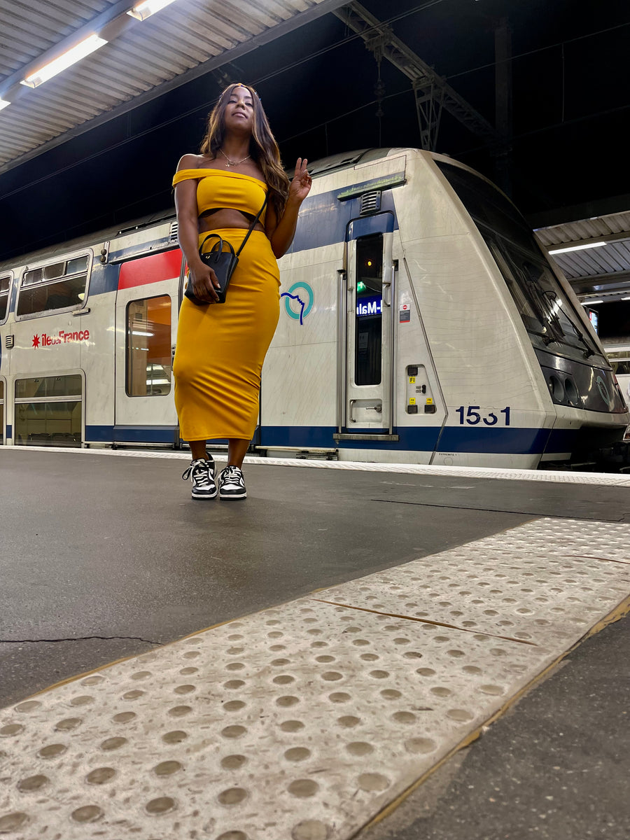 BeeHyve Bundles +Extensions – Bee Hyve Beauti